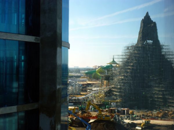 Volcano Bay Construction Update: Water Slide Testing and Park Entrance ...