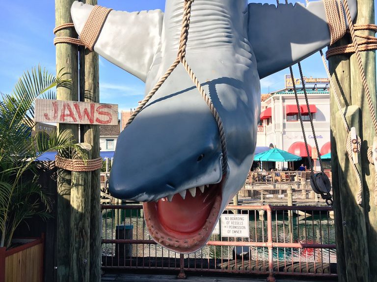 7 Hidden References to the JAWS Ride in Universal Studios Florida ...