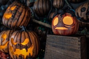 A Tale of Two Boos: The Evolution of Lil’ Boo, Halloween Horror Nights ...